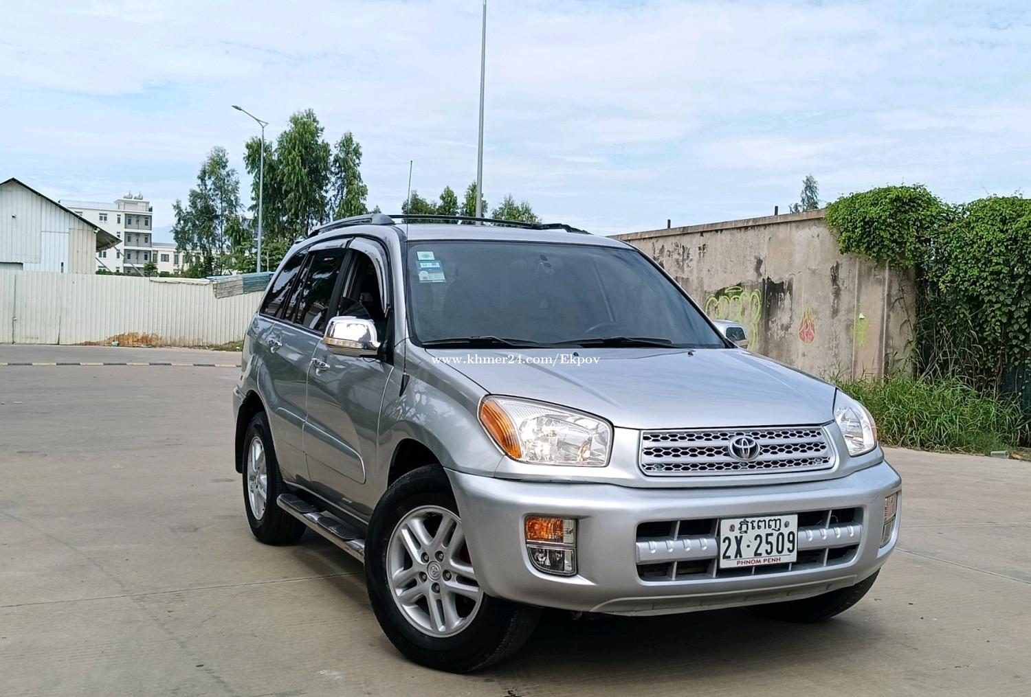 TOYOTA RAV4 L price $8500.00 in Ou Baek K'am, Saensokh, Phnom Penh ...