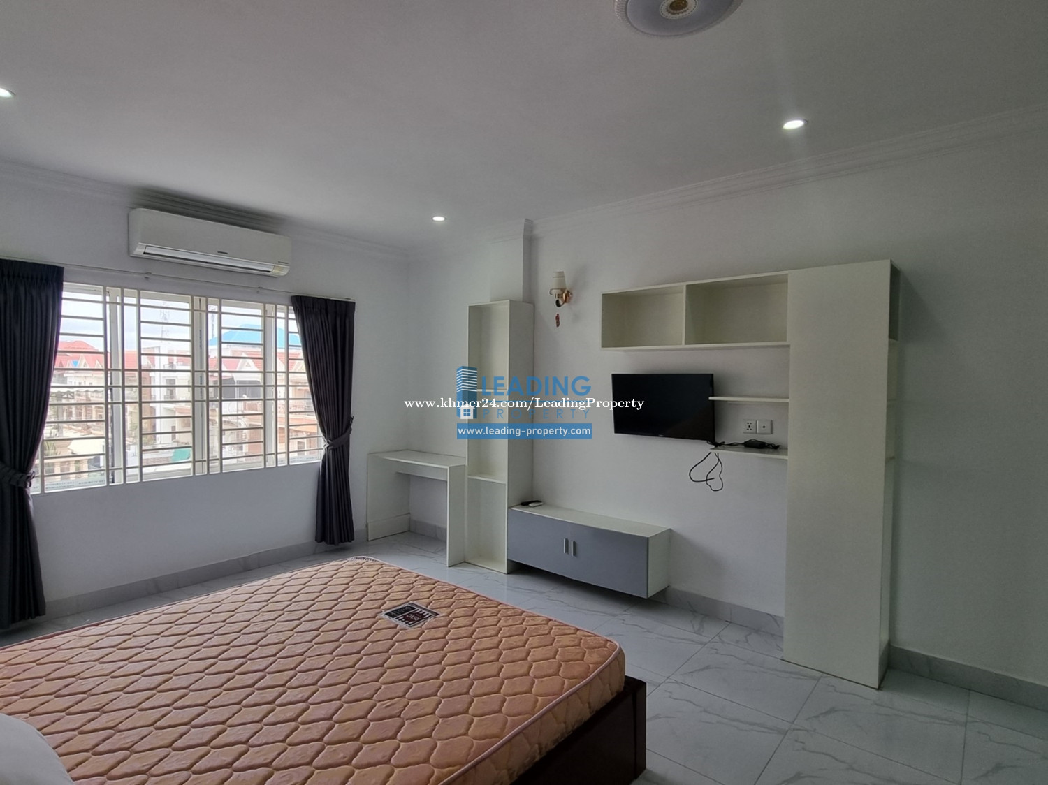 N112 | Western Large Studio Apartment With Elevator For Rent in Toul ...