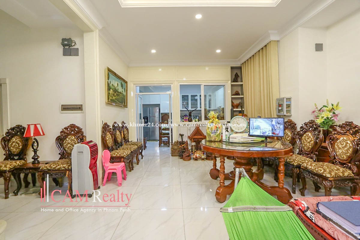 5+1 Bedrooms Prince A Villa For Sale In Borey Peng Huoth Beoung Snor ...