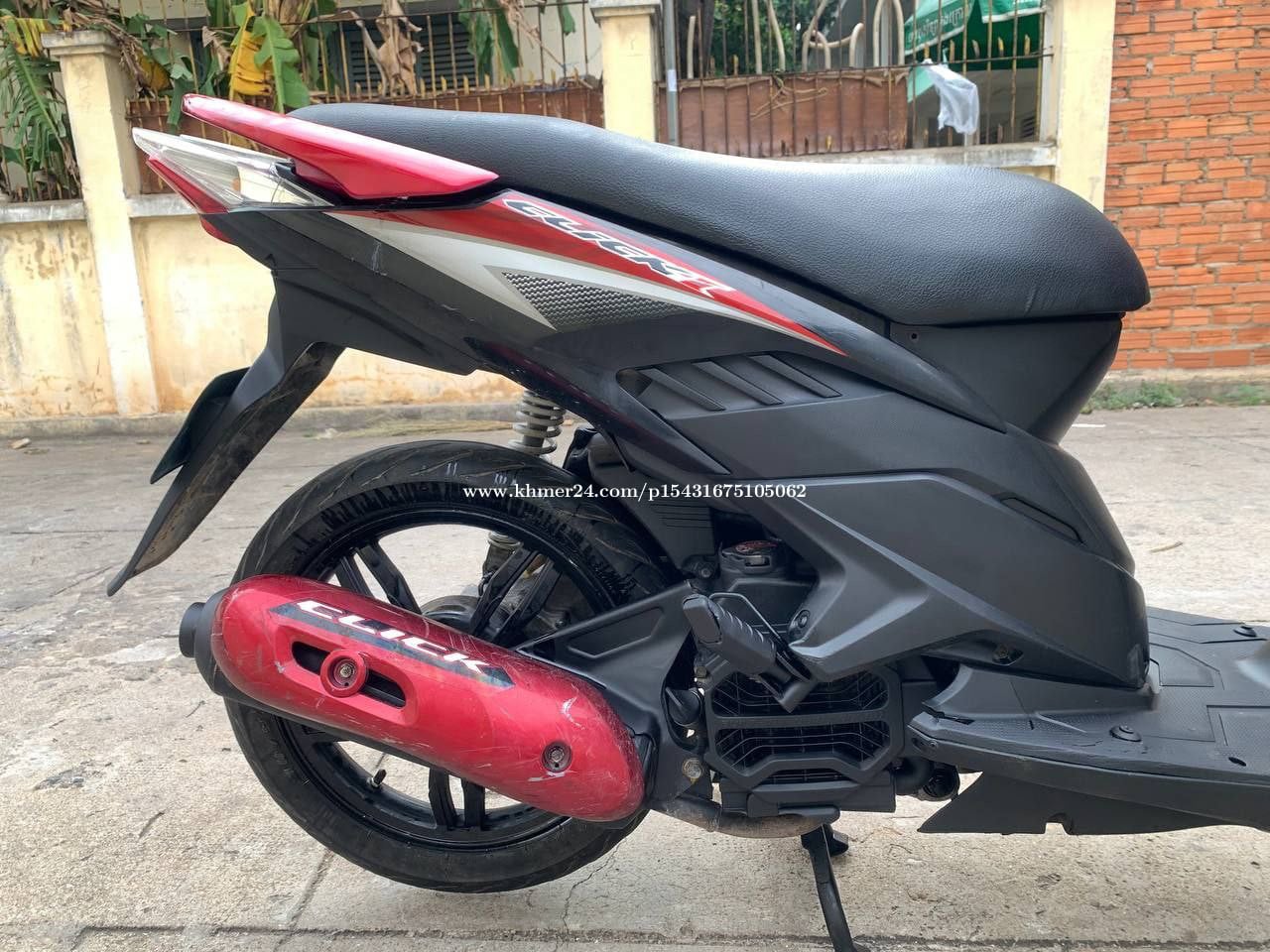 For sale 2nd hand Honda click FI 125cc. No ID price $420.00 in Boeng ...