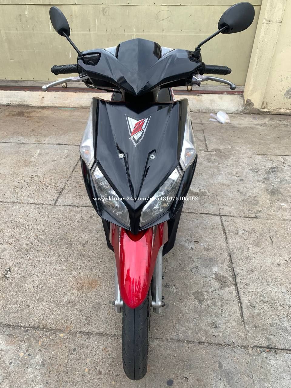 For sale 2nd hand Honda click FI 125cc. No ID price $420.00 in Boeng ...