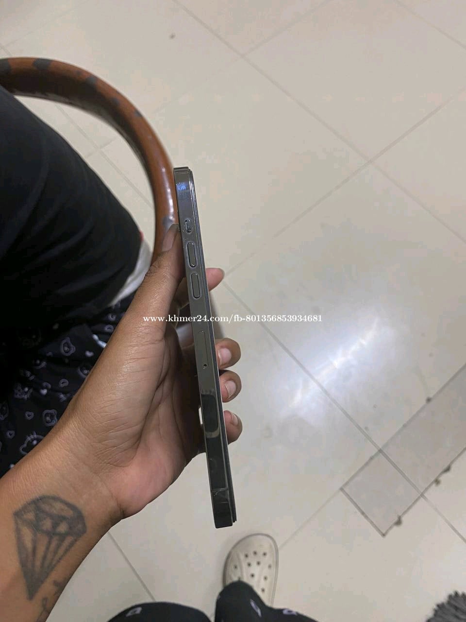 iphone 12 pro max 128gតម្លៃ 229$ អត់មានជាប់អីទេអេក្រង់ថ្មី color ស្អាត ...