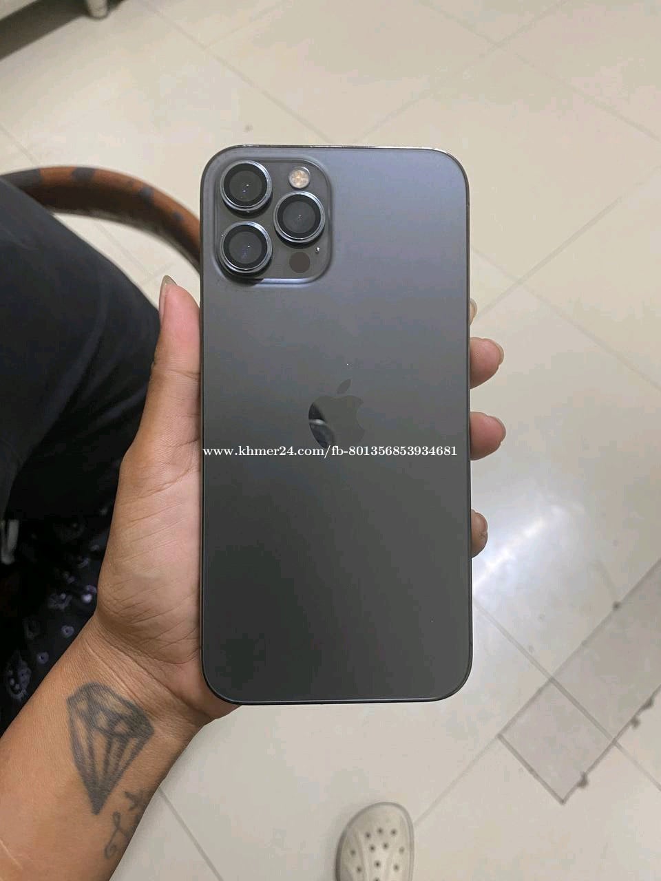 iphone 12 pro max 128gតម្លៃ 229$ អត់មានជាប់អីទេអេក្រង់ថ្មី color ស្អាត ...