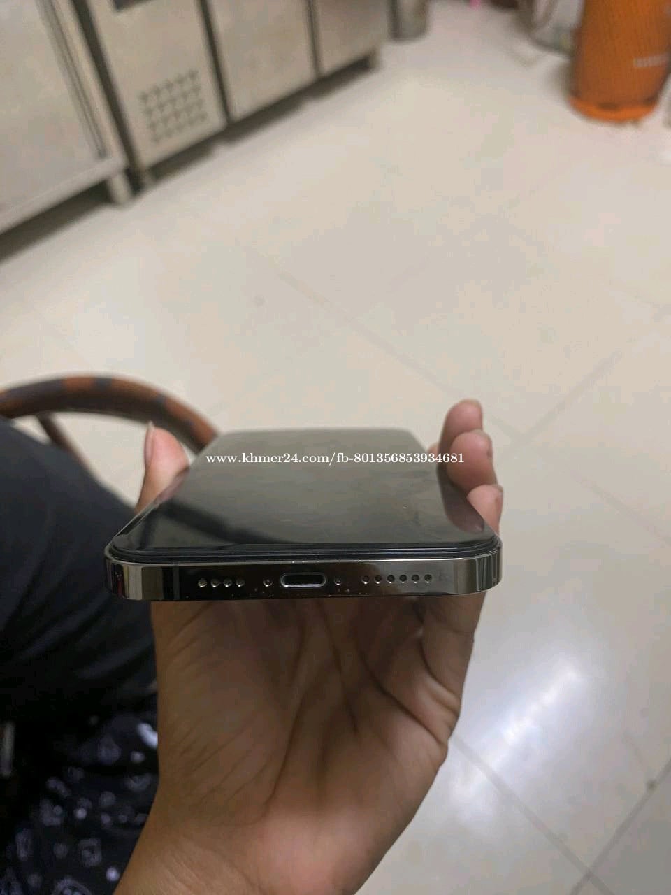 iphone 12 pro max 128gតម្លៃ 229$ អត់មានជាប់អីទេអេក្រង់ថ្មី color ស្អាត ...