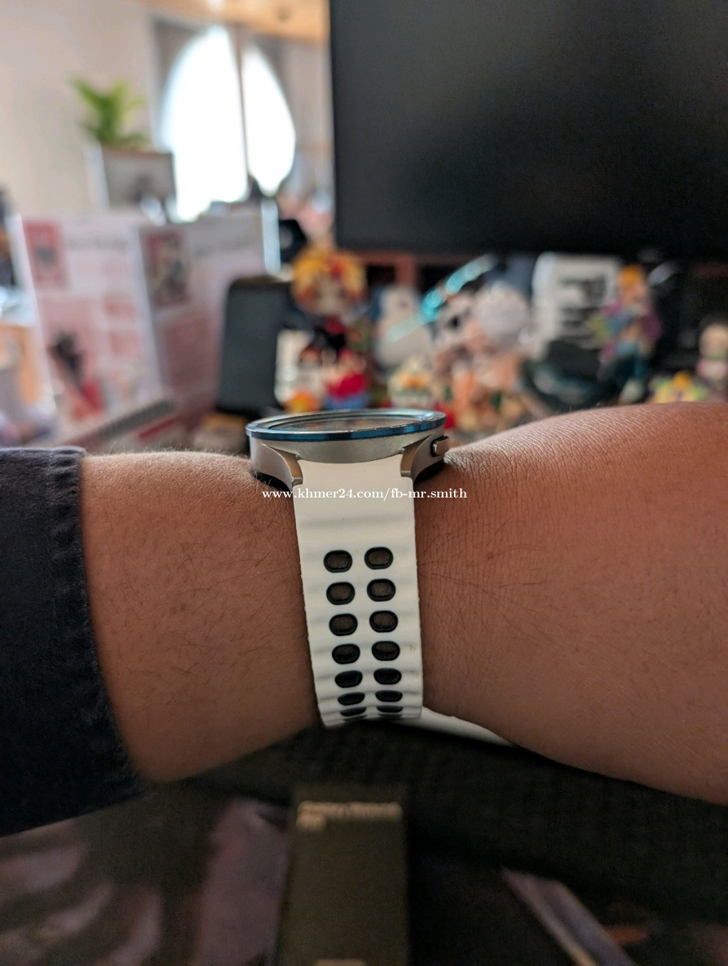 Samsung Galaxy watch 5 pro price $82 in Tonle Basak, Chamkar Mon, Phnom ...