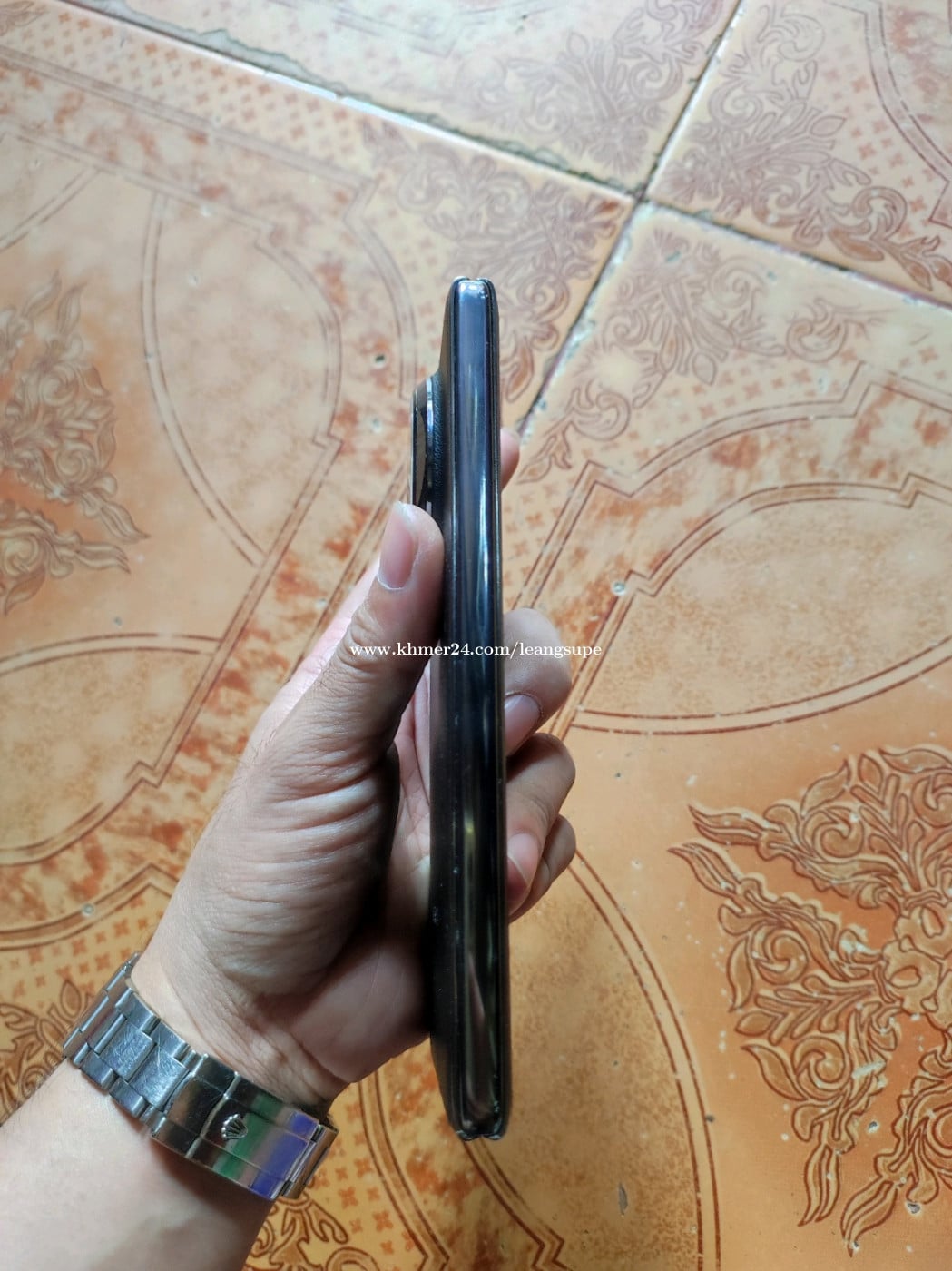 Huawei mate x6 Company Ram 12g 512g price $620.00 in Tuol Svay Prey ...