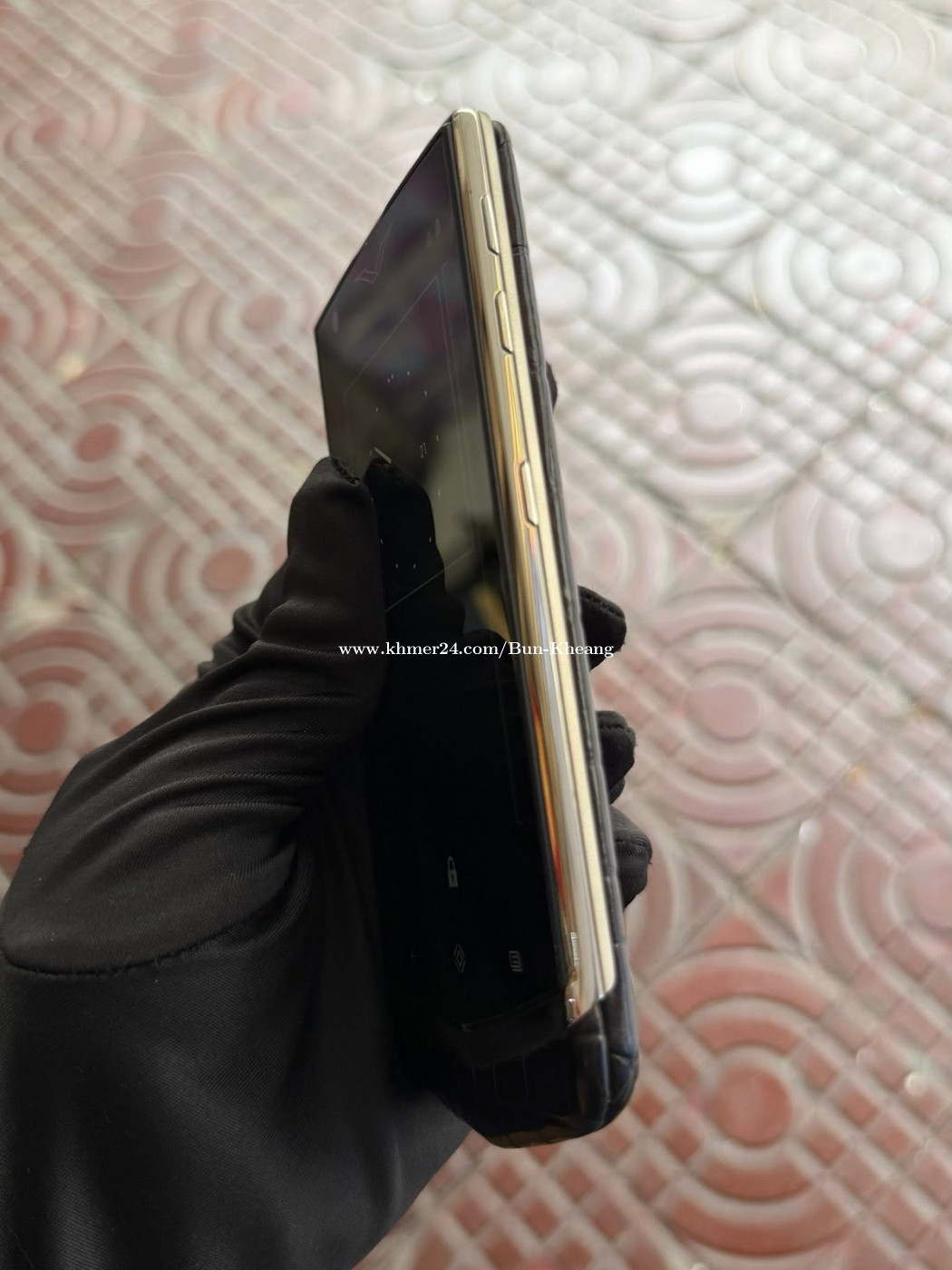 Vertu Constellation V Alligator price $380.00 in Boeng Prolit, Prampir ...
