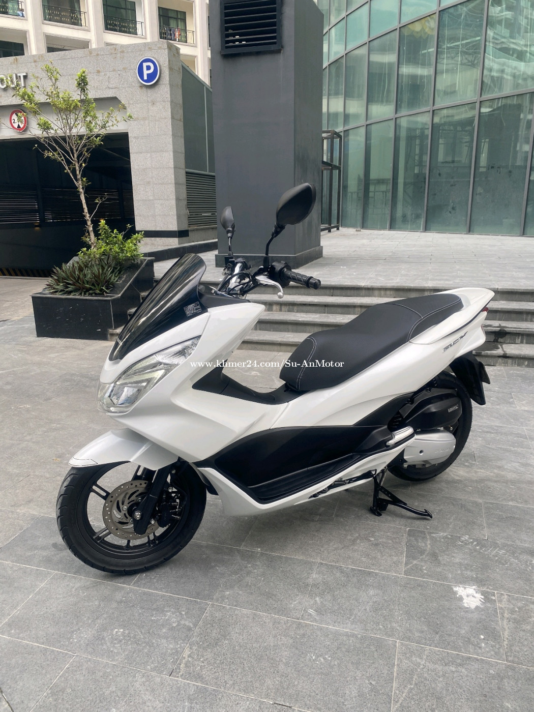 Honda pcx japan 2015 price $1420.00 in Boeng Prolit, Prampir Meakkakra ...