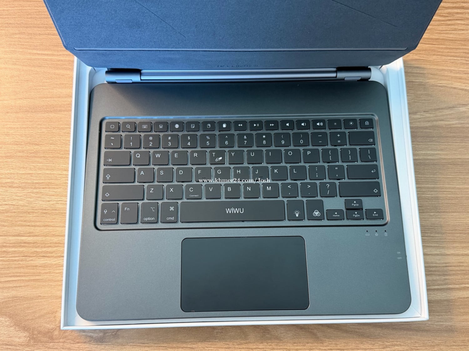 WIWU Magic Keyboard for iPad Pro 13 Inch M4/M5 price $59.00 in Tonle ...