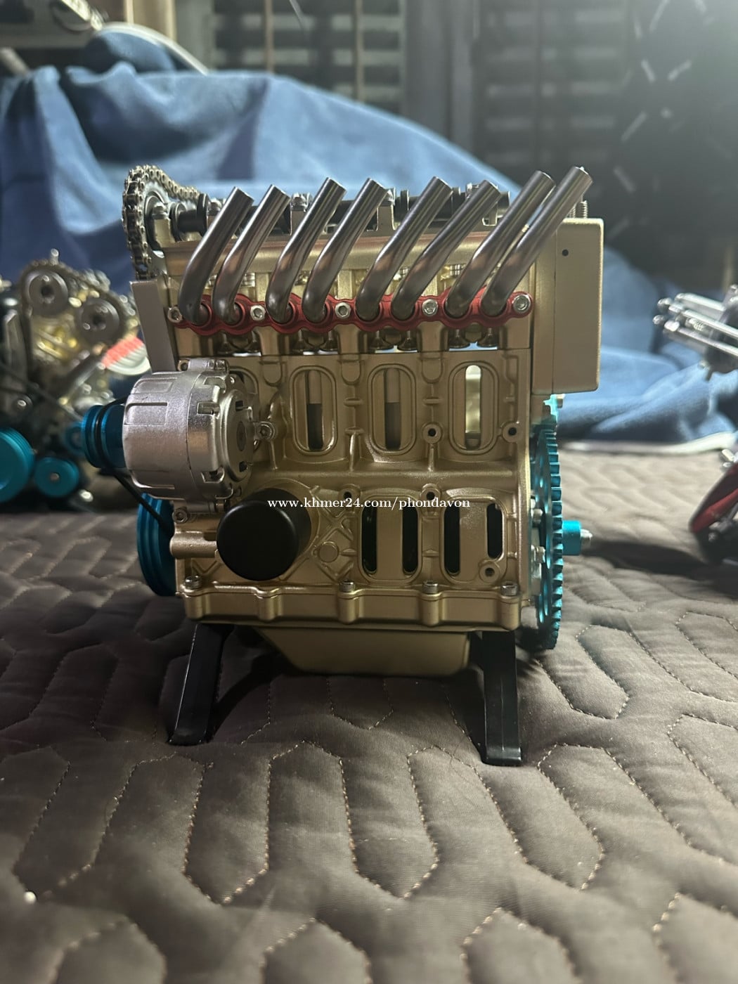 Full Metal 4 Cylinder Car Engine Building Kit - V4 Car Engine Assembly ...