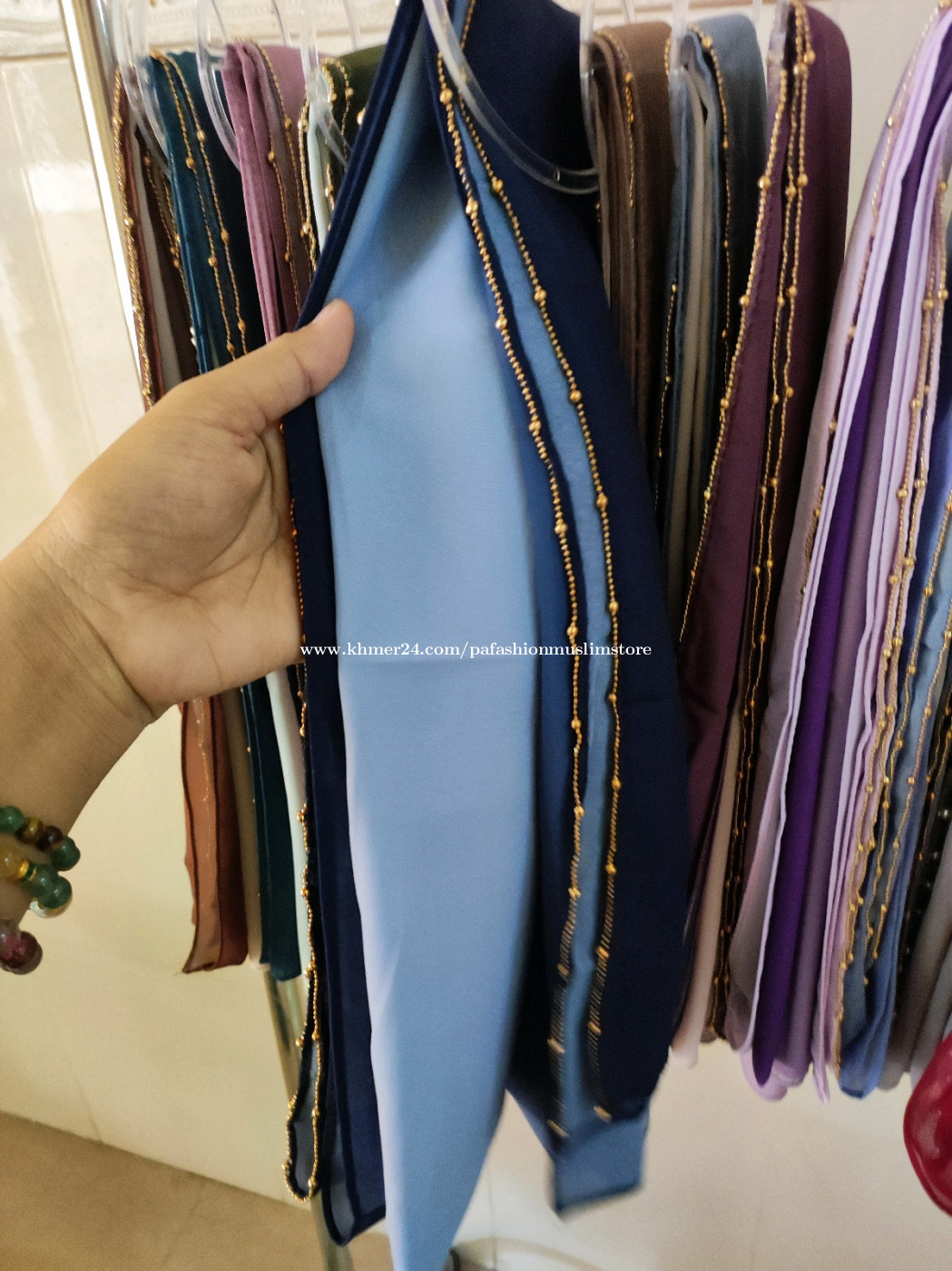 2 Tone Shawl Beads Hijabs Store in Phnom Penh price $5.00 in Chrang Chamreh Pir, Ruessei Kaev ...