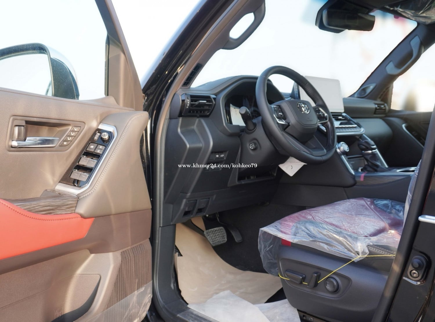 TOYOTA LAND CRUISER VXR Hybrid 2026 Full Option price $178000.00 in ...