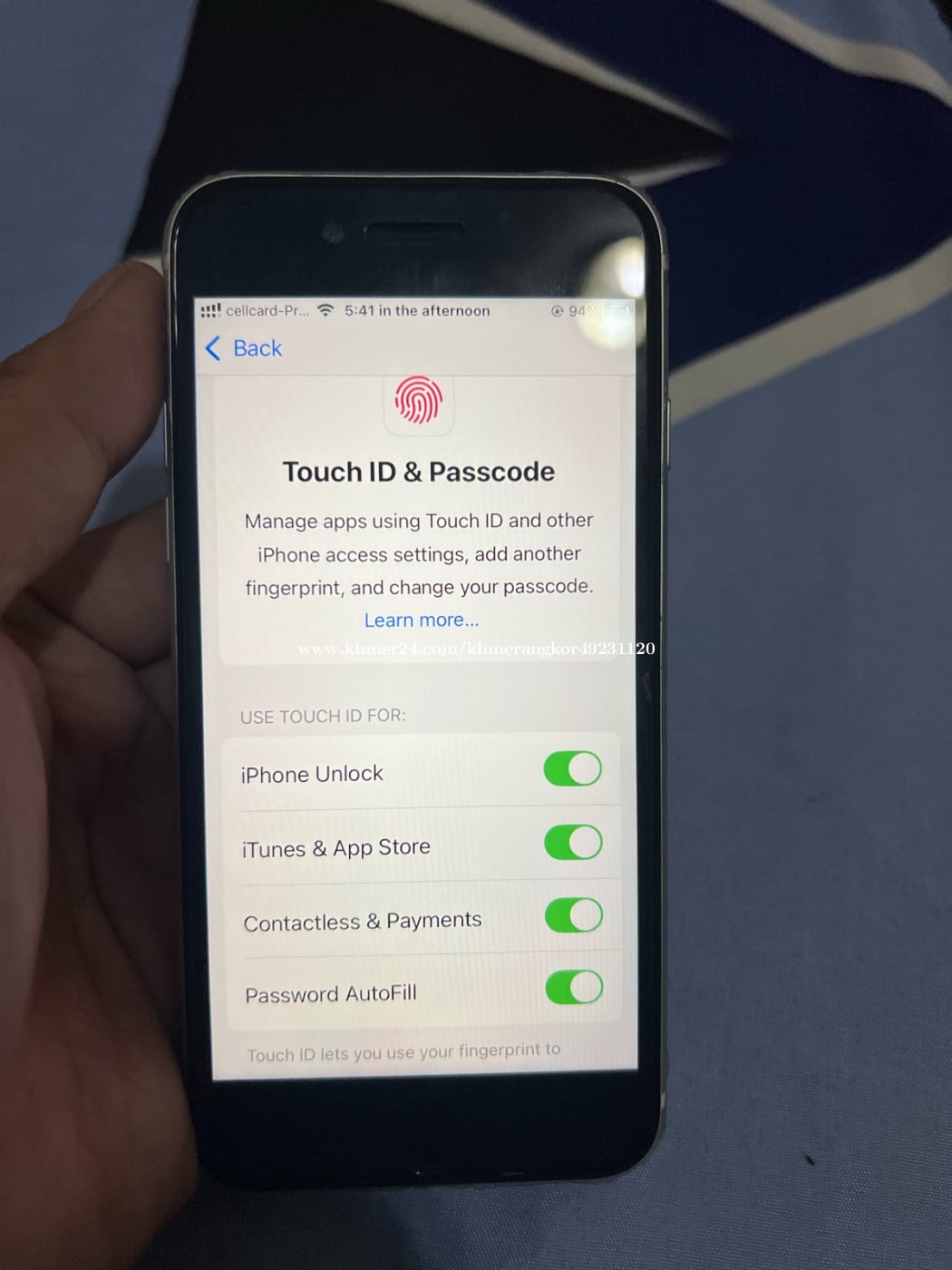 លក់ IPhone Se2 128G Sim 2 តំលៃ120$ចរចារ price $120.00 in Tuek Thla ...