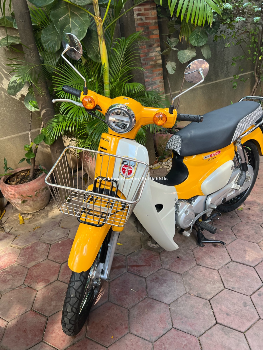 Honda Super Cub price $1850.00 in Bak Khaeng, Chrouy Changva, Phnom ...