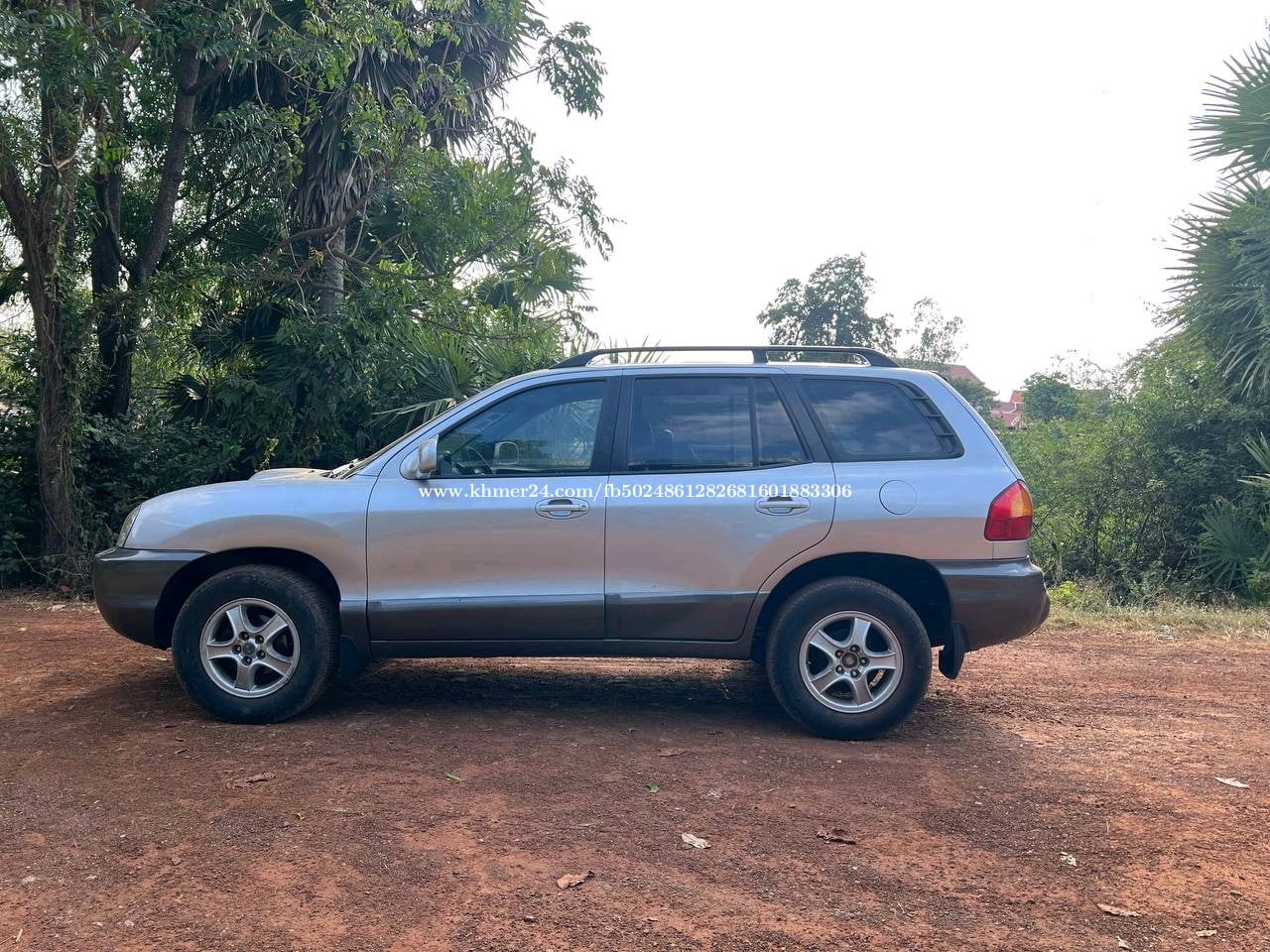 Hyundai Sata Fe 01 កៅអី3ជួរ ម៉ាសុីនម៉ាស៊ូត 2.0Tutbo ពន្ធផ្លូវតែ10មុឺន លក់4200$ price $4200.00 in ...