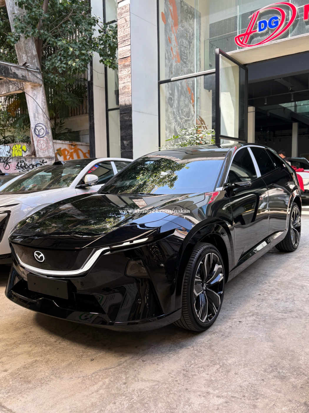 Mazda EZ60 price $37300.00 in Chak Angrae Leu, Mean Chey, Phnom Penh ...