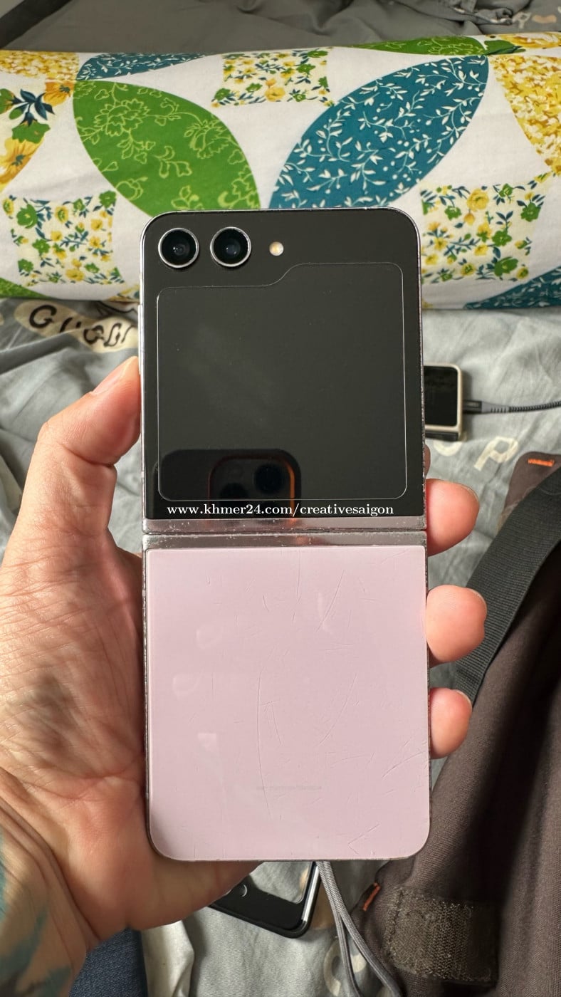 Samsung Z Flip5 512gb price $195.00 in Chbar Ampov Pir, Chbar Ampov ...