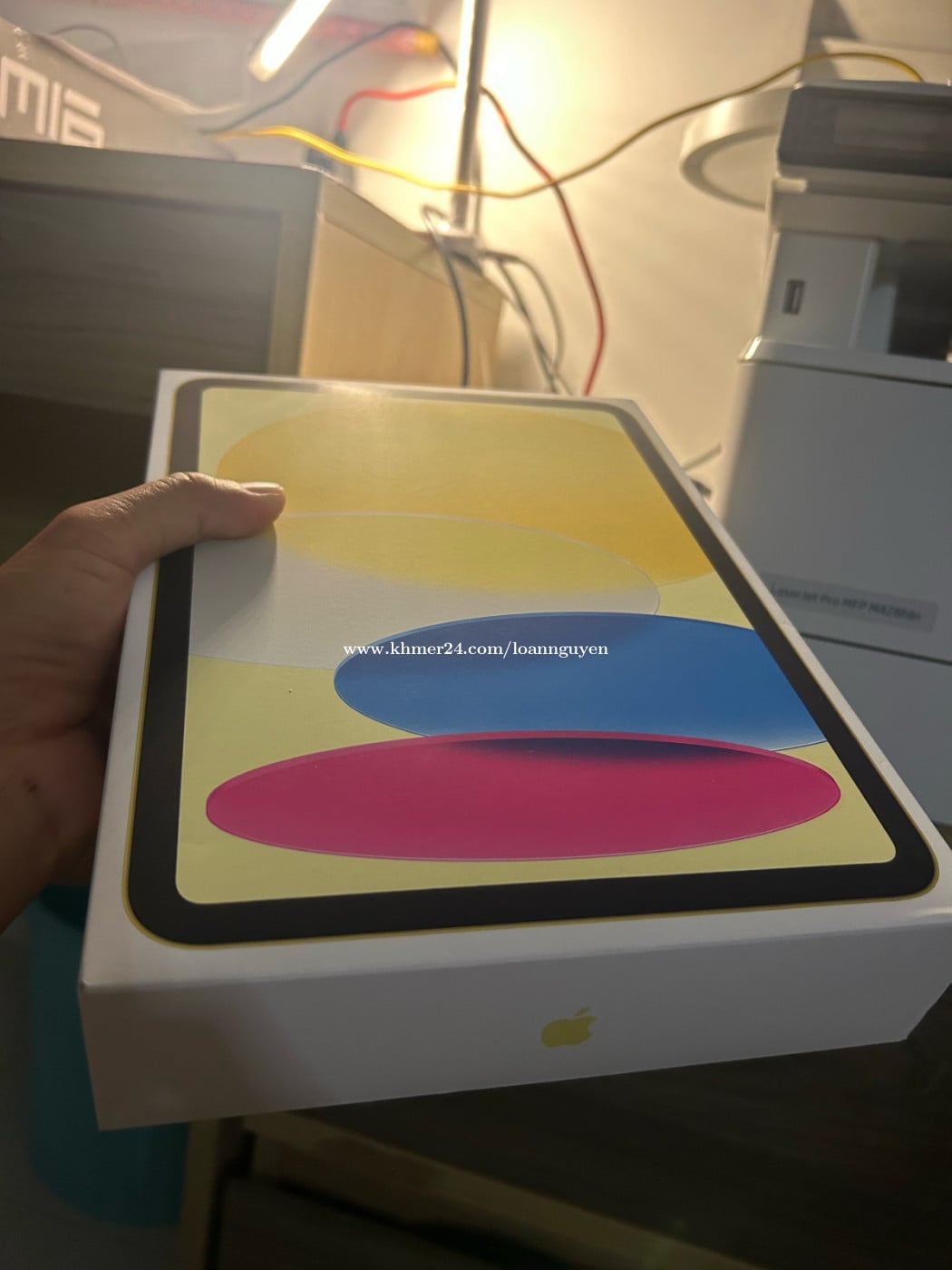 Ipad 11 (A16) 128gb wifi new seal yellow Code ZA waranty one price ...