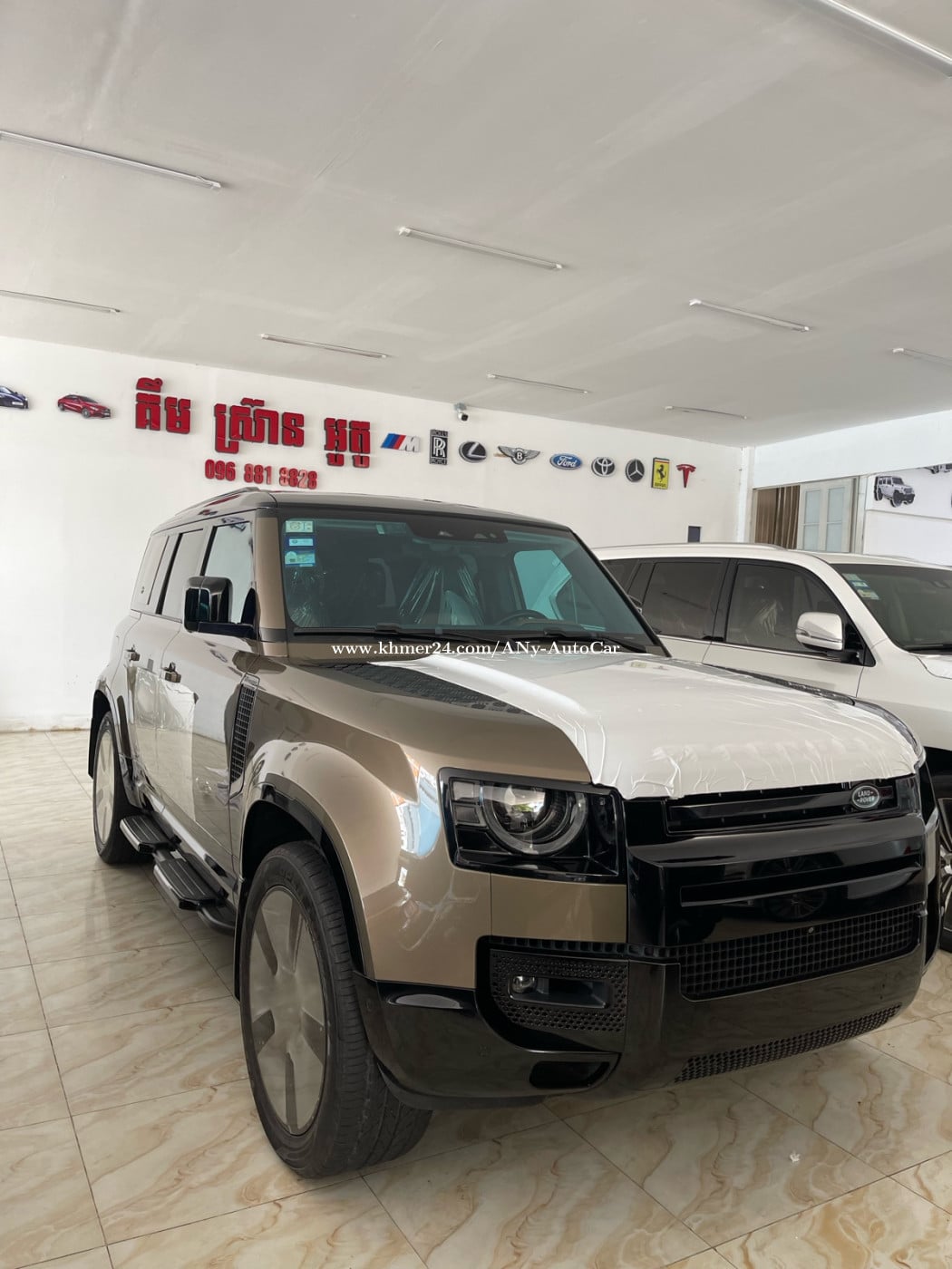 LAND ROVER Defender 2020 price $105000.00 in Phsar Depou Muoy, Tuol ...