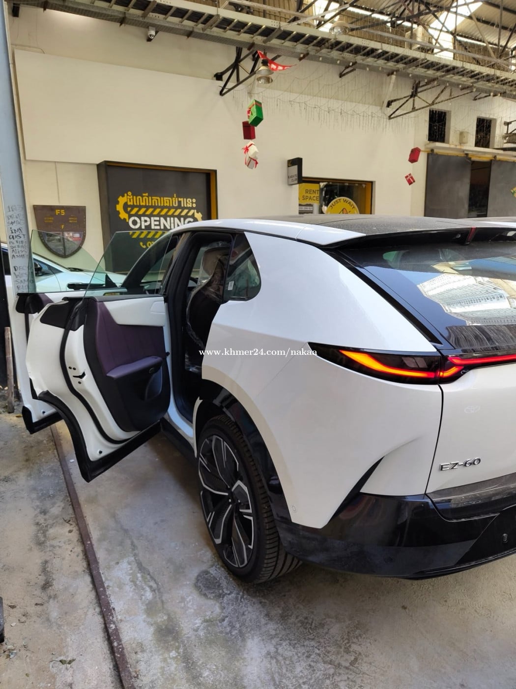 Mazda EZ60 price $37100.00 in Chak Angrae Leu, Mean Chey, Phnom Penh ...