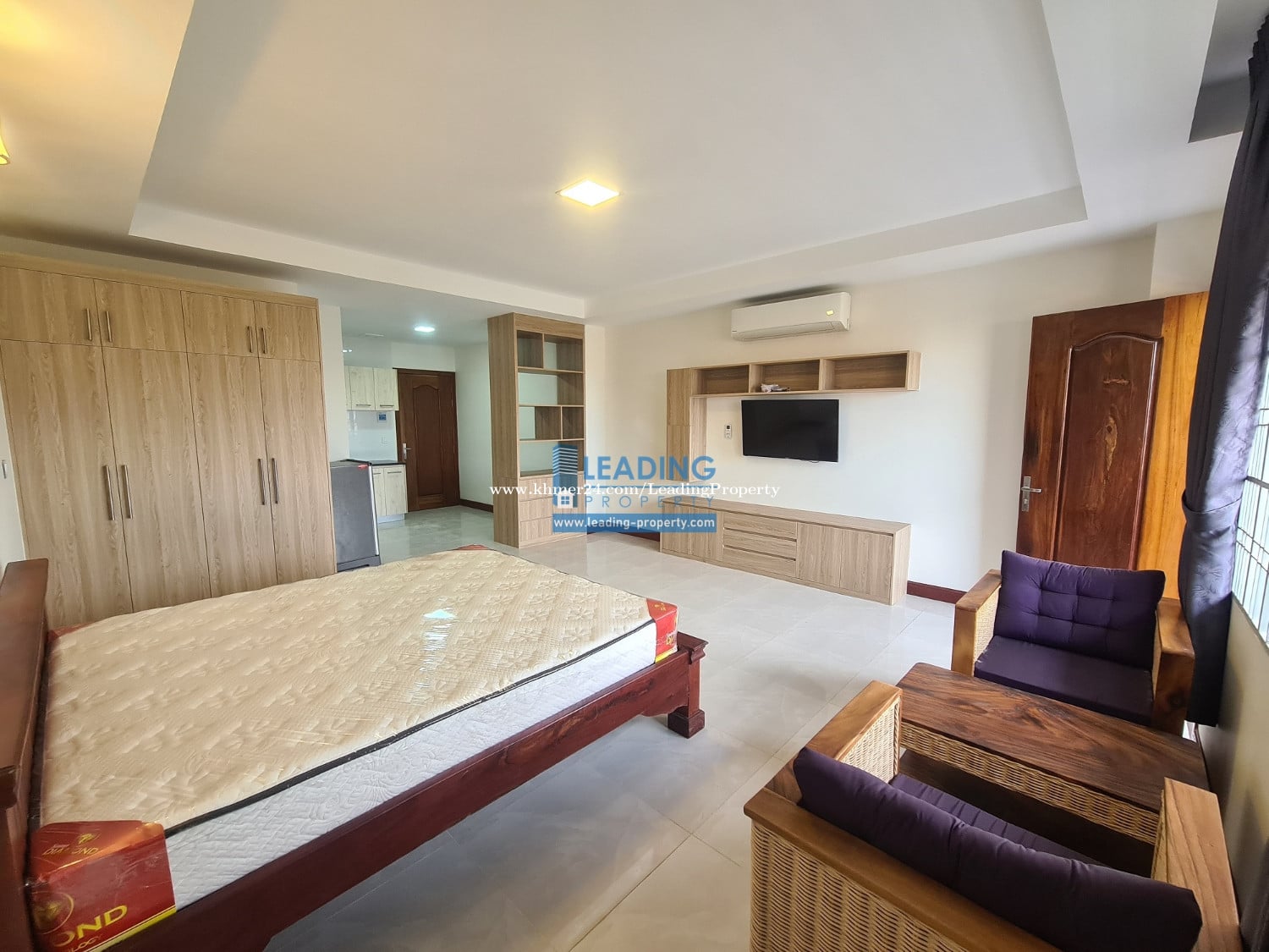 N968 | Nice Studio with Private Balcony For Rent in Chroy Changva Area ...