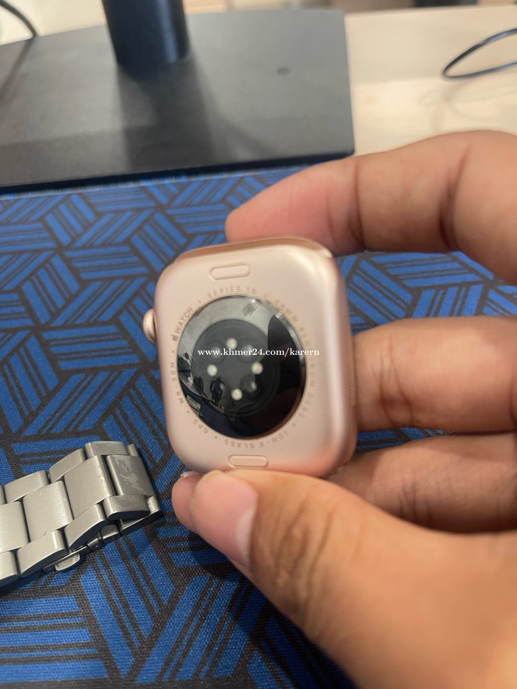Apple Watch S10 price $200.00 in Chrang Chamreh Pir, Ruessei Kaev ...