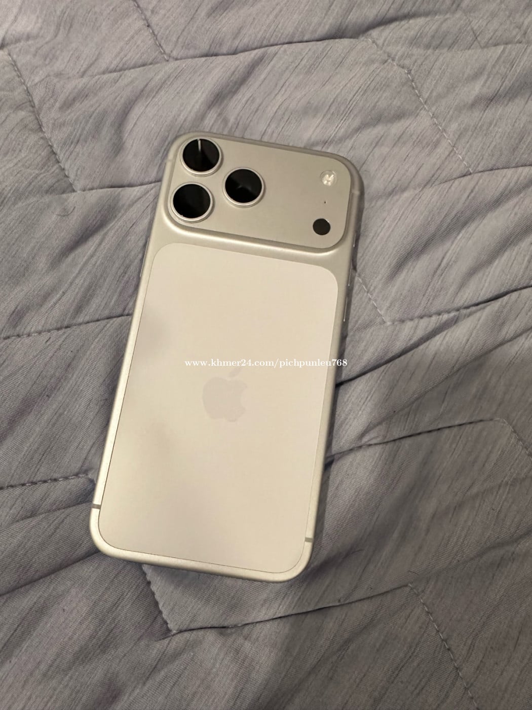 iPhone 17 pro Max LLa price $1250.00 in Chbar Ampov Muoy, Chbar Ampov ...