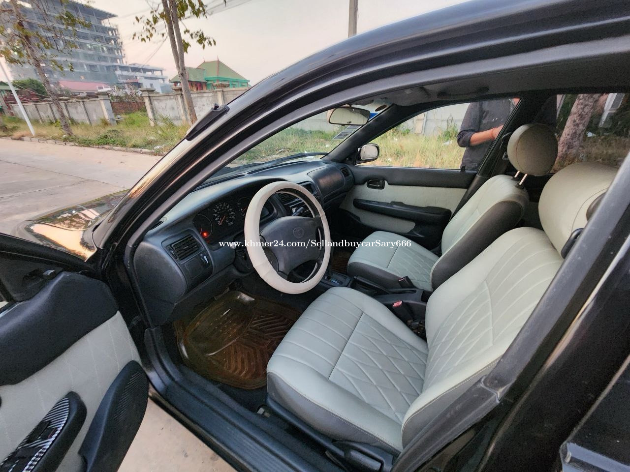 Corolla 95 ឡានស្អាត អត់បុក មេឡាន ថ្មីដាច់ price $3100.00 in Veal Vong ...