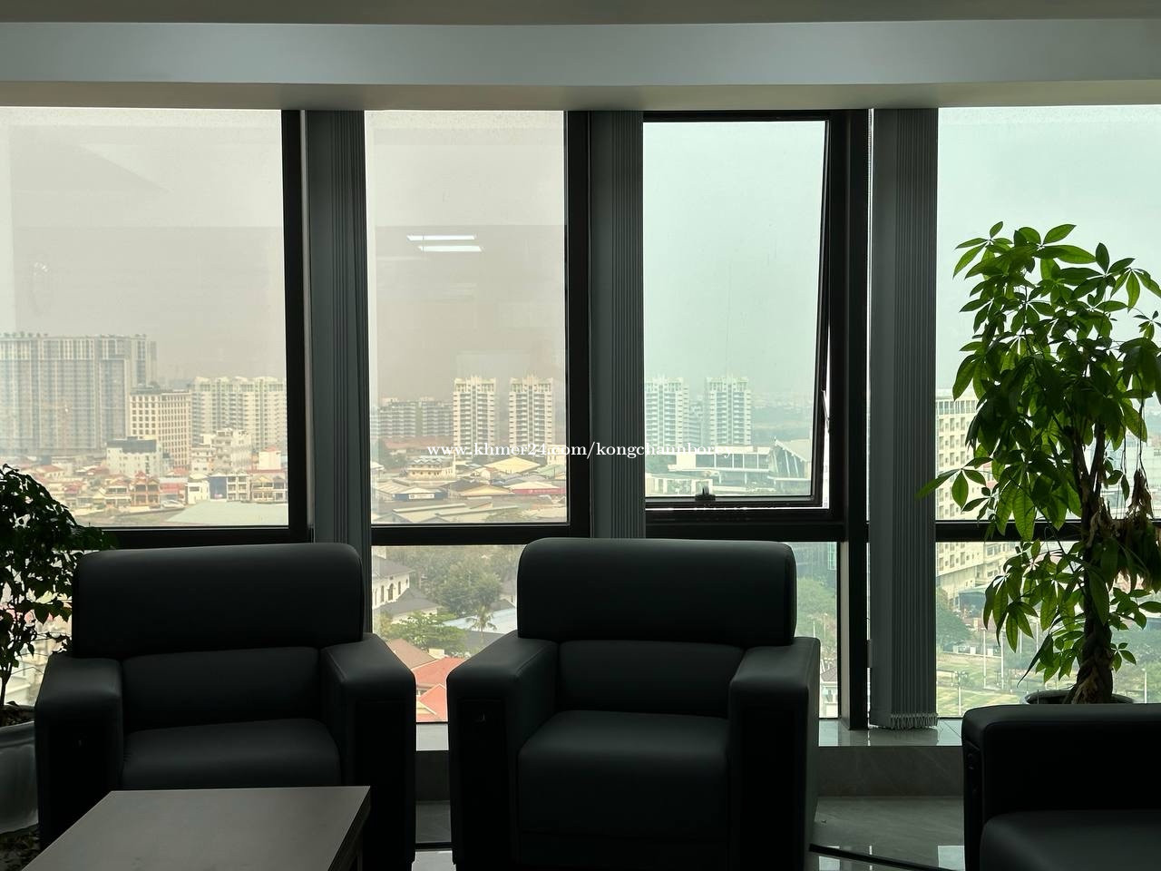 Time Square 3 TK Office Space for rental price $1300.00 in Boeng Kak ...