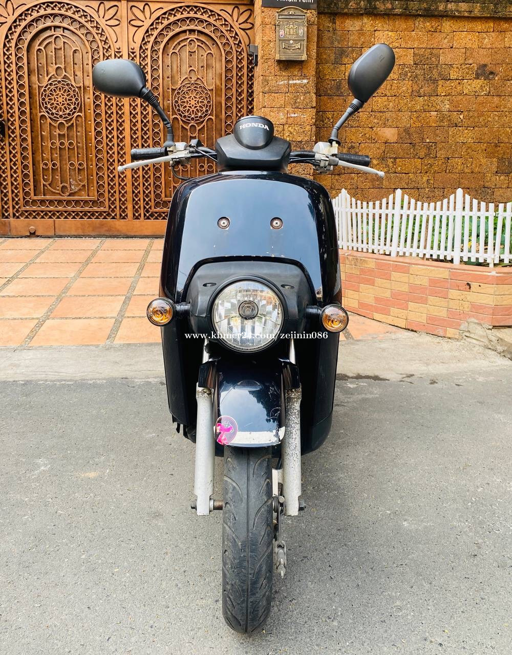 Honda benly , 580$ , 50cc , year2019មានកាតមានពន្ធ (have card have id ...