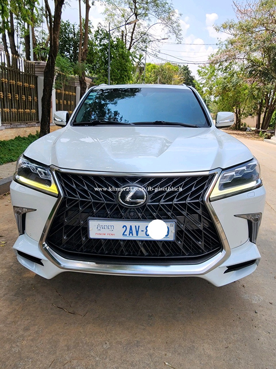 Lexus LX570 super sport 2018 price $107000 in Preaek Pnov, Preaek Pnov ...