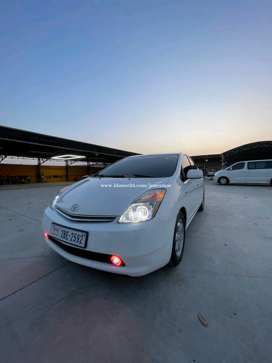 🚘 ឡានលក់ Pruis 09 Full No mapsឡានថ្មីស្អាតម្ចាស់ដើមទីមួយ price $12500. ...