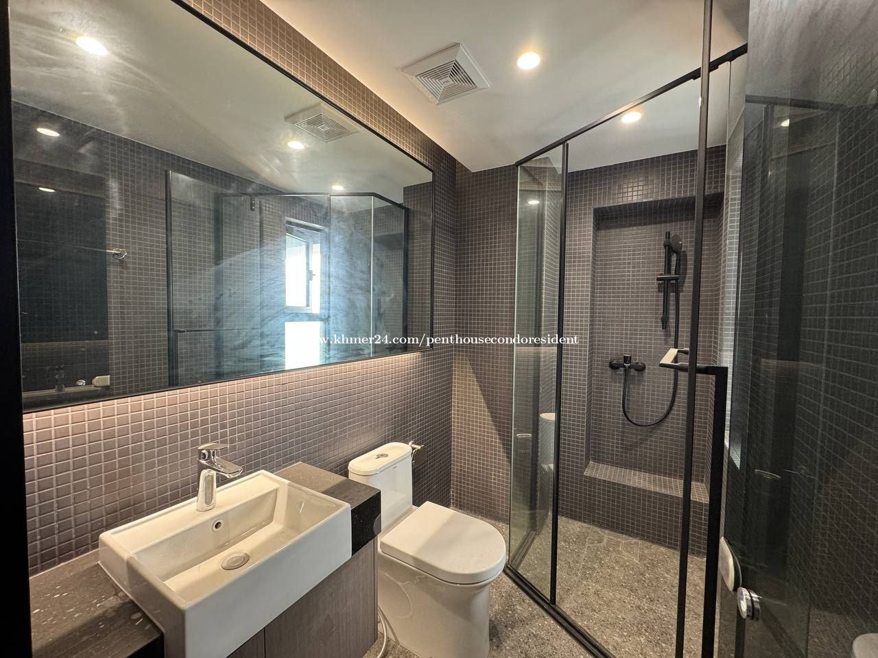 City View Condo I Floor 24th I 2 Beds I 80M2 I Next to Eden Boeng Kok ...