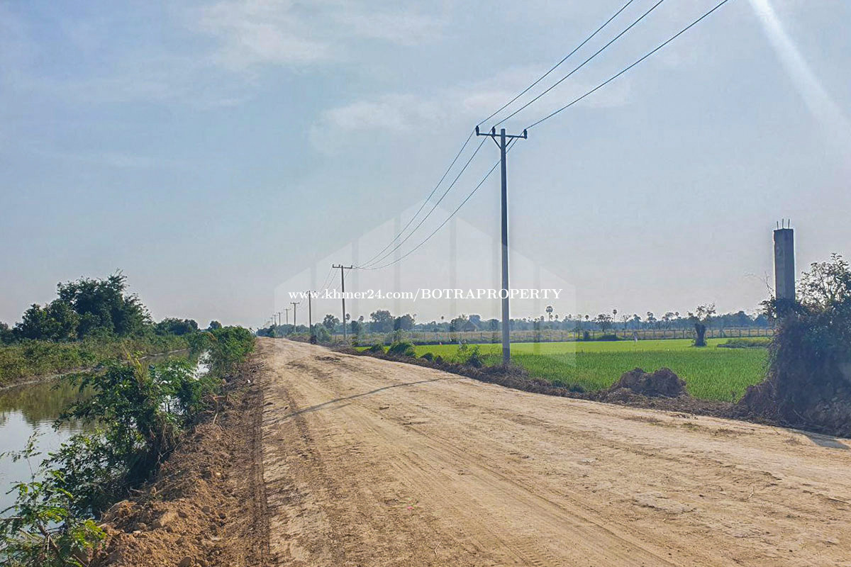 Land for sale along 32m wide road, near Ring Road 3, near National Road ...