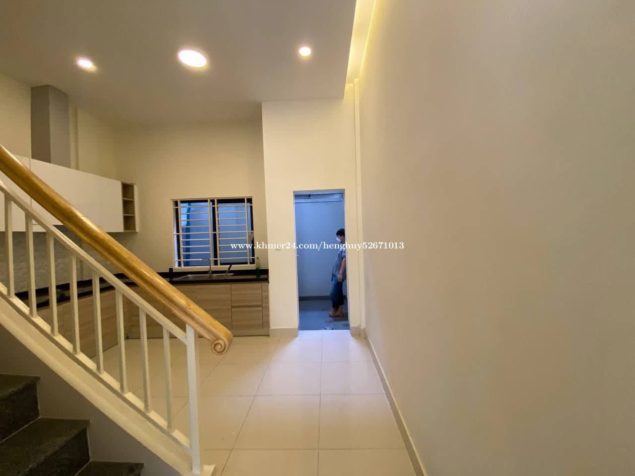 ផ្ទះអាជីវកម្ម ប៉េងហួតបឹងស្នោរលក់បន្ទាន់ price $116000.00 in Nirouth ...