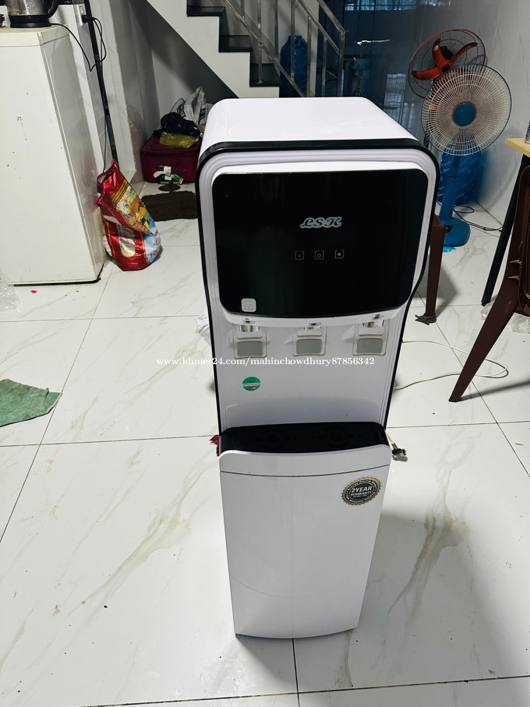 LSK Water Dispenser (Hot & Cold) - Excellent Condition តម្លៃ $150 ក្នុង ...
