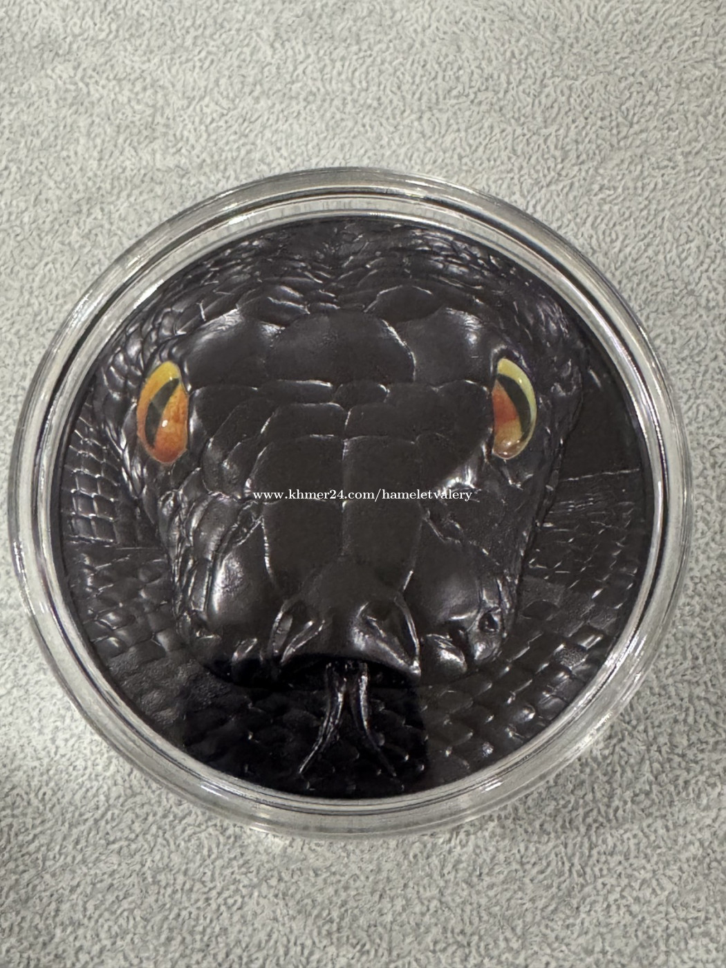 កាក់ប្រាក់សុទ្ធពណ៌ខ្មៅ Obsidian ឆ្នាំ២០២៣ ឈ្មោះ Hunters by Night ...