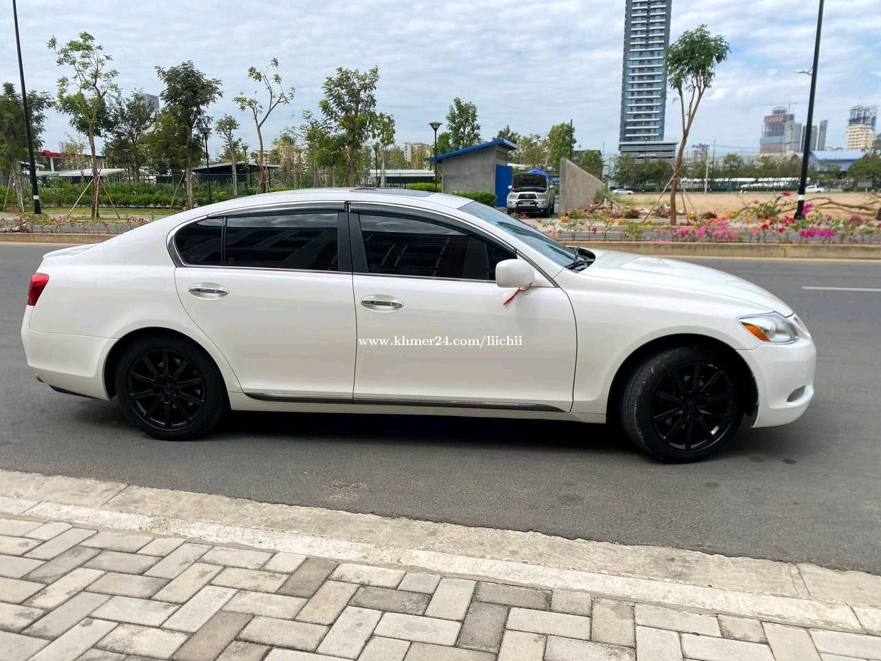 GS 300 Full Option P2 price $11800.00 in Boeng Kak Muoy, Tuol Kouk ...