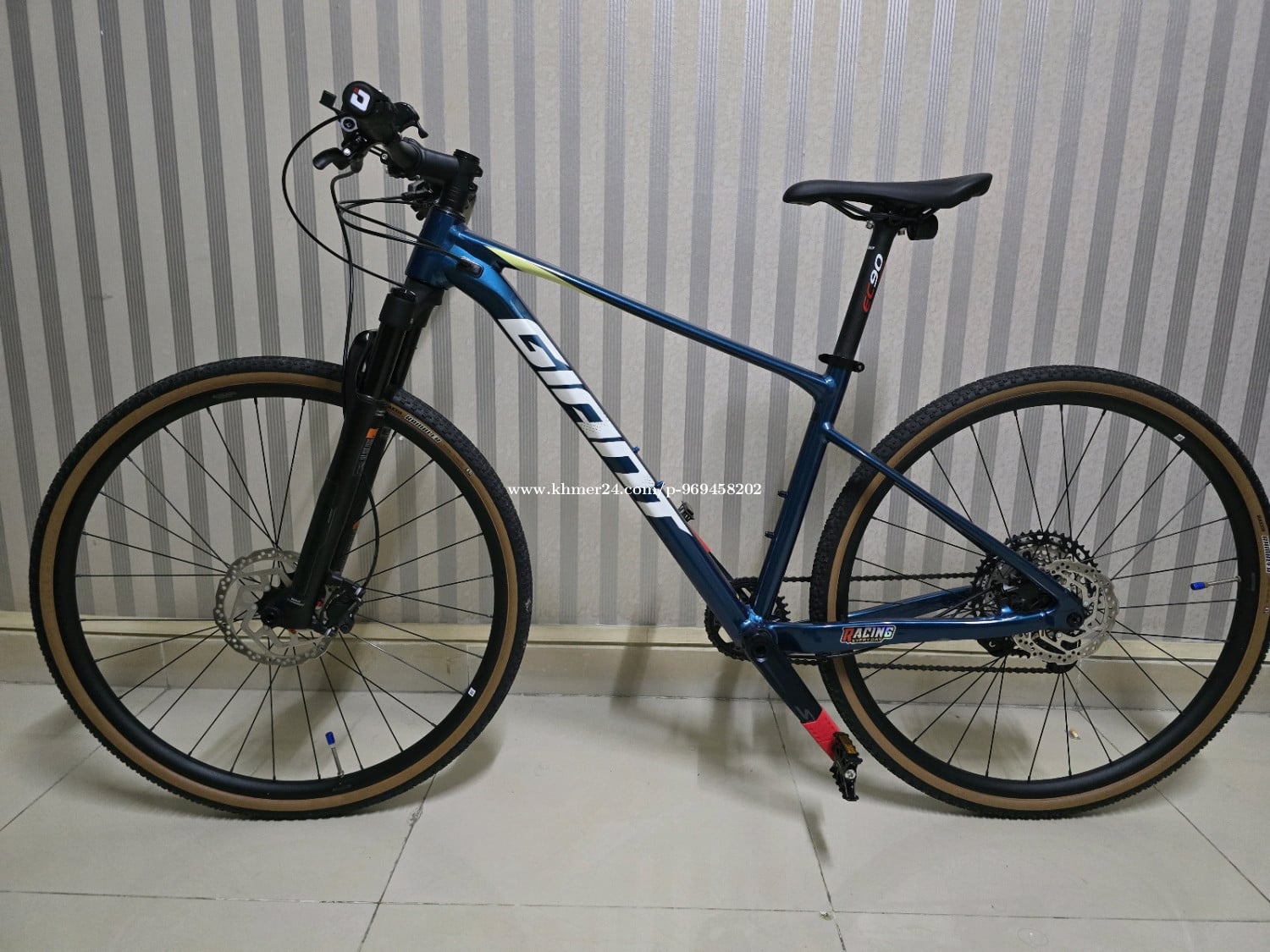 Giant Mtb តម្លៃ $900.00 ក្នុង 通莱.巴萨克, 贾姆·卡尔·蒙, 金边, កម្ពុជា - Bestbuy ...