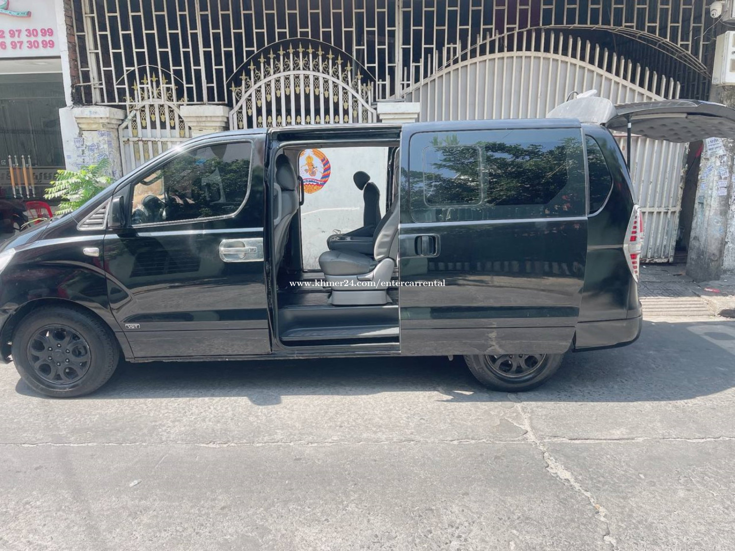 HYUNDAI Starex 2009 For Rent /出租 តម្លៃ $500.00 ក្នុង 万景岗3分区, 万景岗, 金边 ...