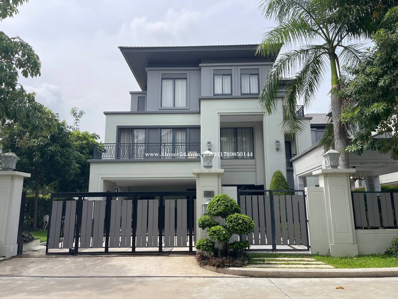 Queen II Villa for Rent at Borey Chip Mong Land, Grand Phnom Penh City ...
