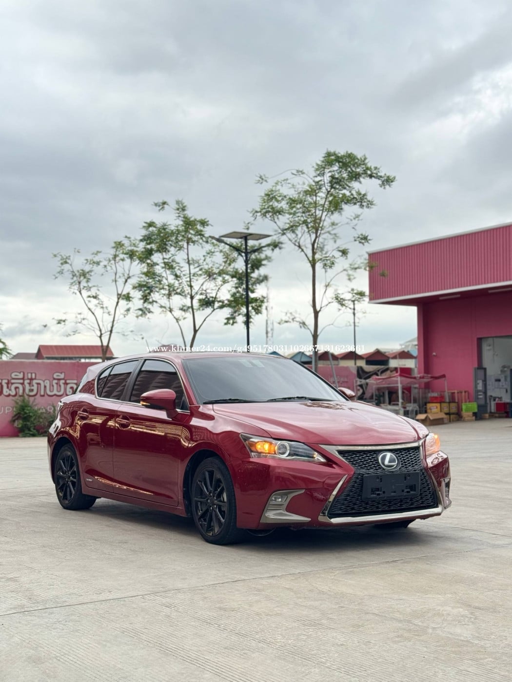 CT200h ឆ្នាំ2012 Full Premium សន្លឹកពន្ធ price $16900.00 in Ou Baek K ...