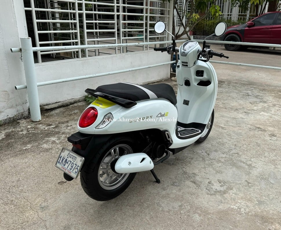 លក់ Scoopy023 Smartkey ពីNcx price $1990.00 in Kakab 1, Por Senchey ...