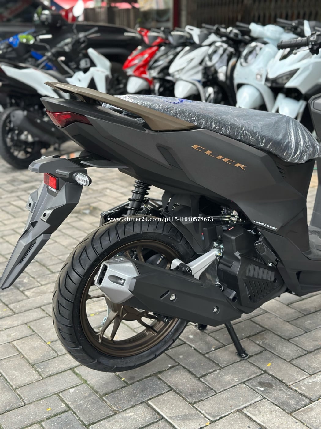 វៃដូរបង់រំលស់ HONDA CLICK 125cc ឆ្នាំ 2027 ក្រុមហ៊ុនថ្មីកេស100% price ...