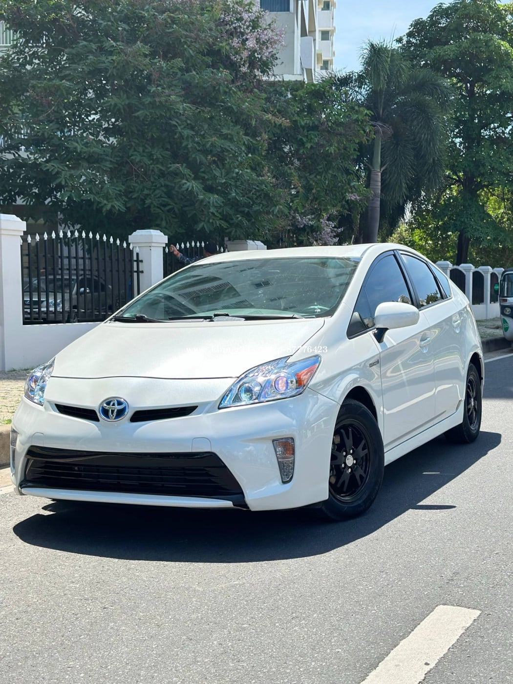 Prius 014 option 3 18xxx price $18900.00 in Phnom Penh Thmei, Saensokh ...