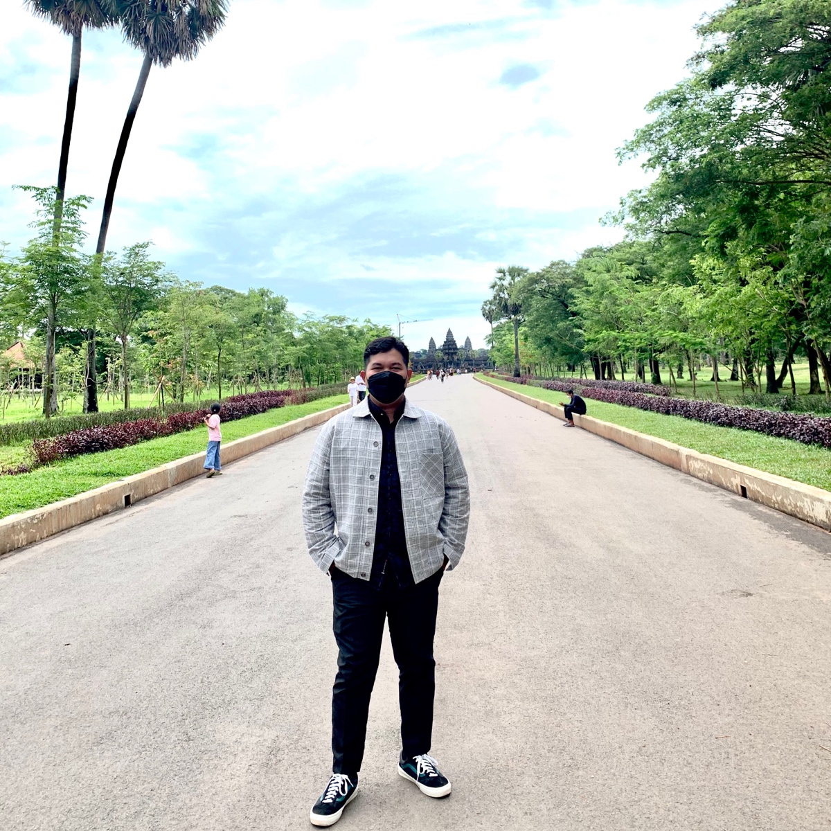 Poly Chann - Khmer24