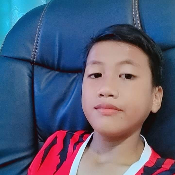 Kimlay Hort - Khmer24