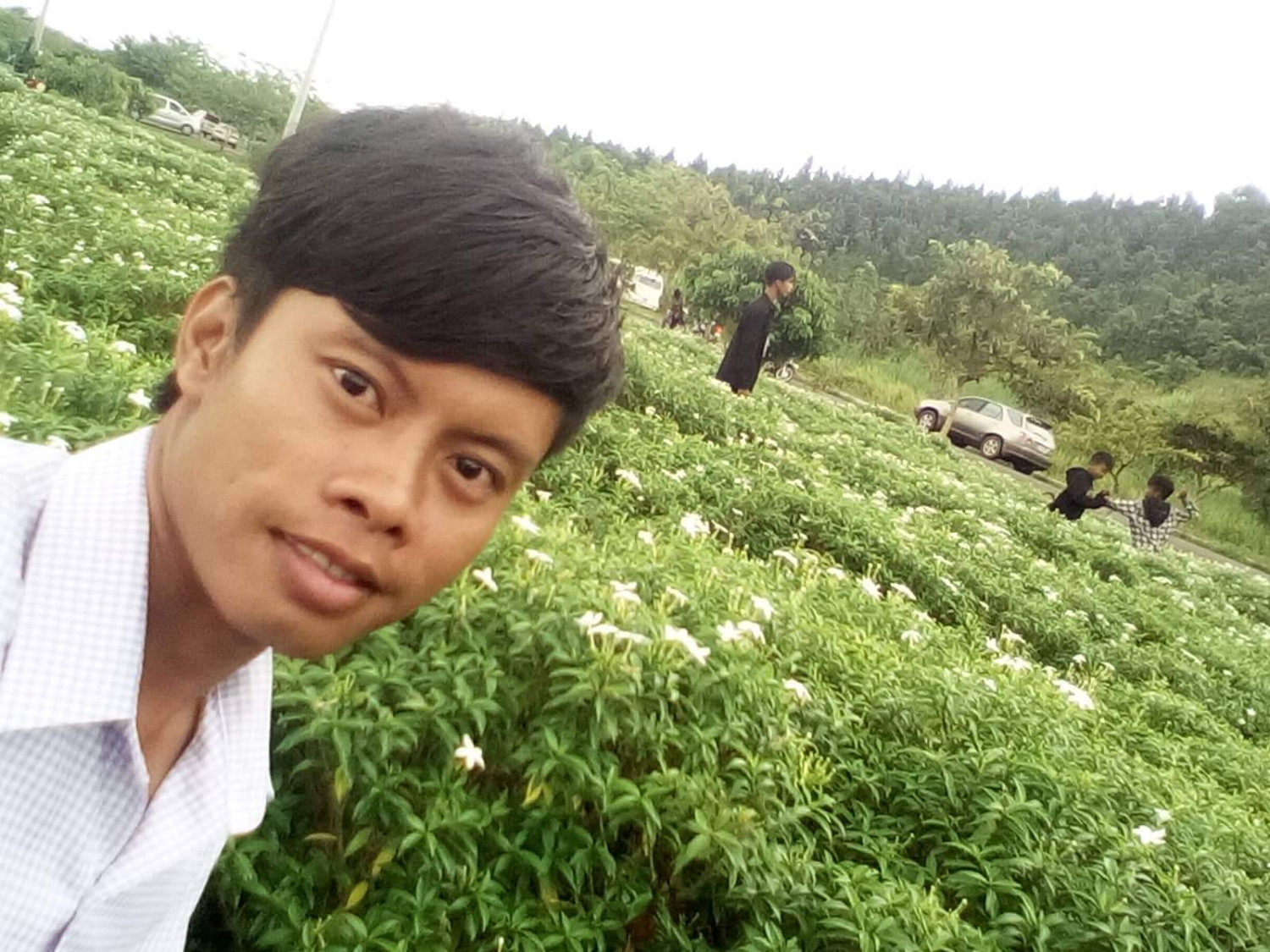 Vathna Bun - Khmer24