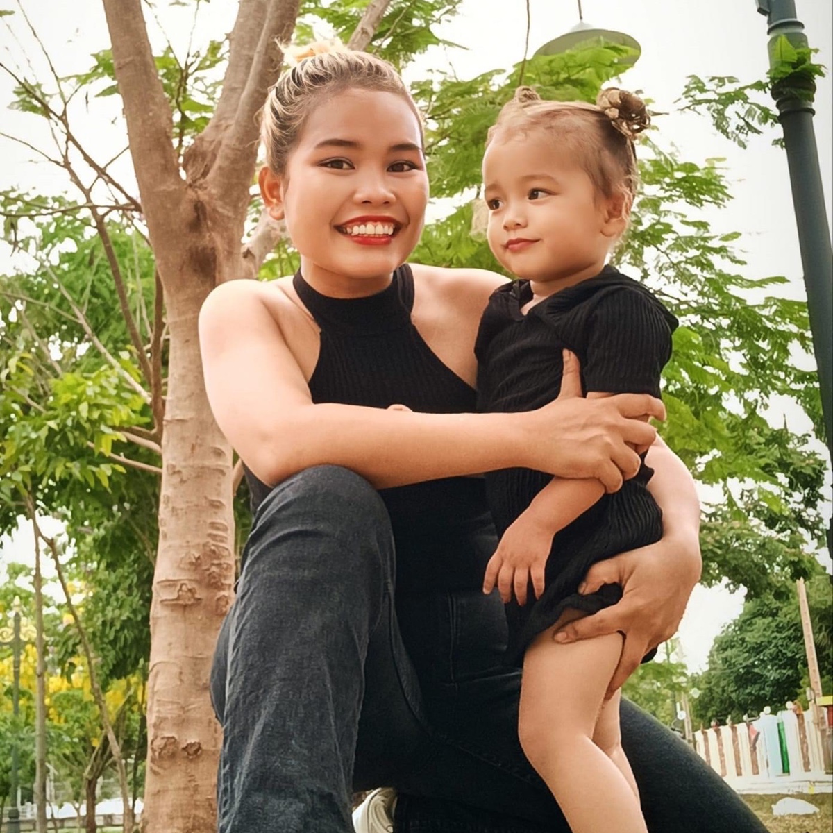 Nikki Anna - Khmer24