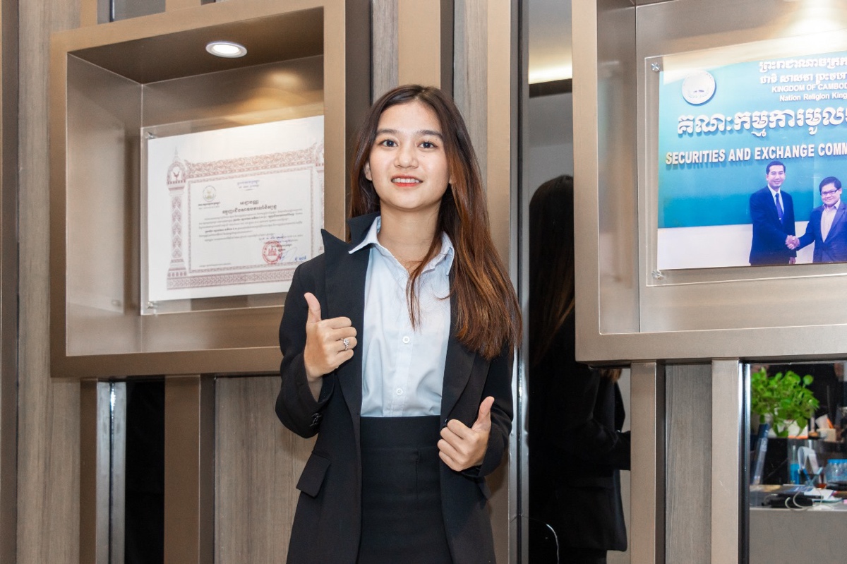 SIEVEY ENG - Khmer24